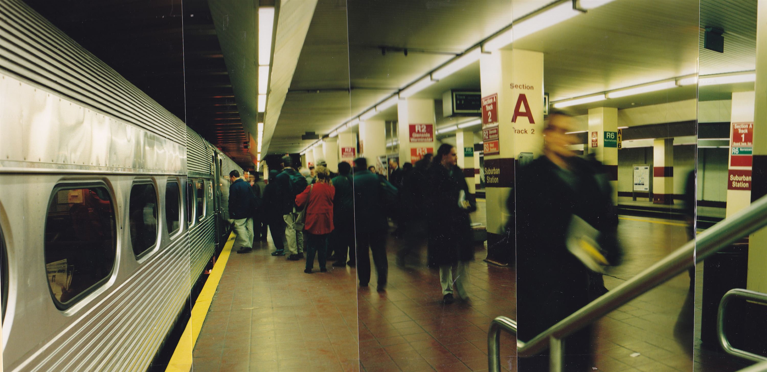 Locations Hub - Suburban Station (Interior)
