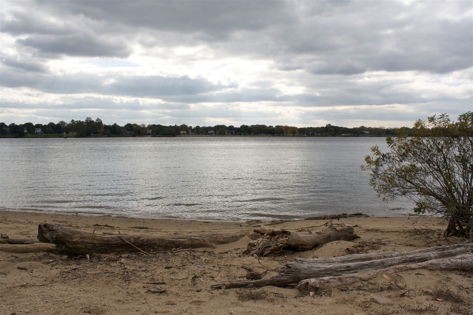Locations Hub - Neshaminy State Park